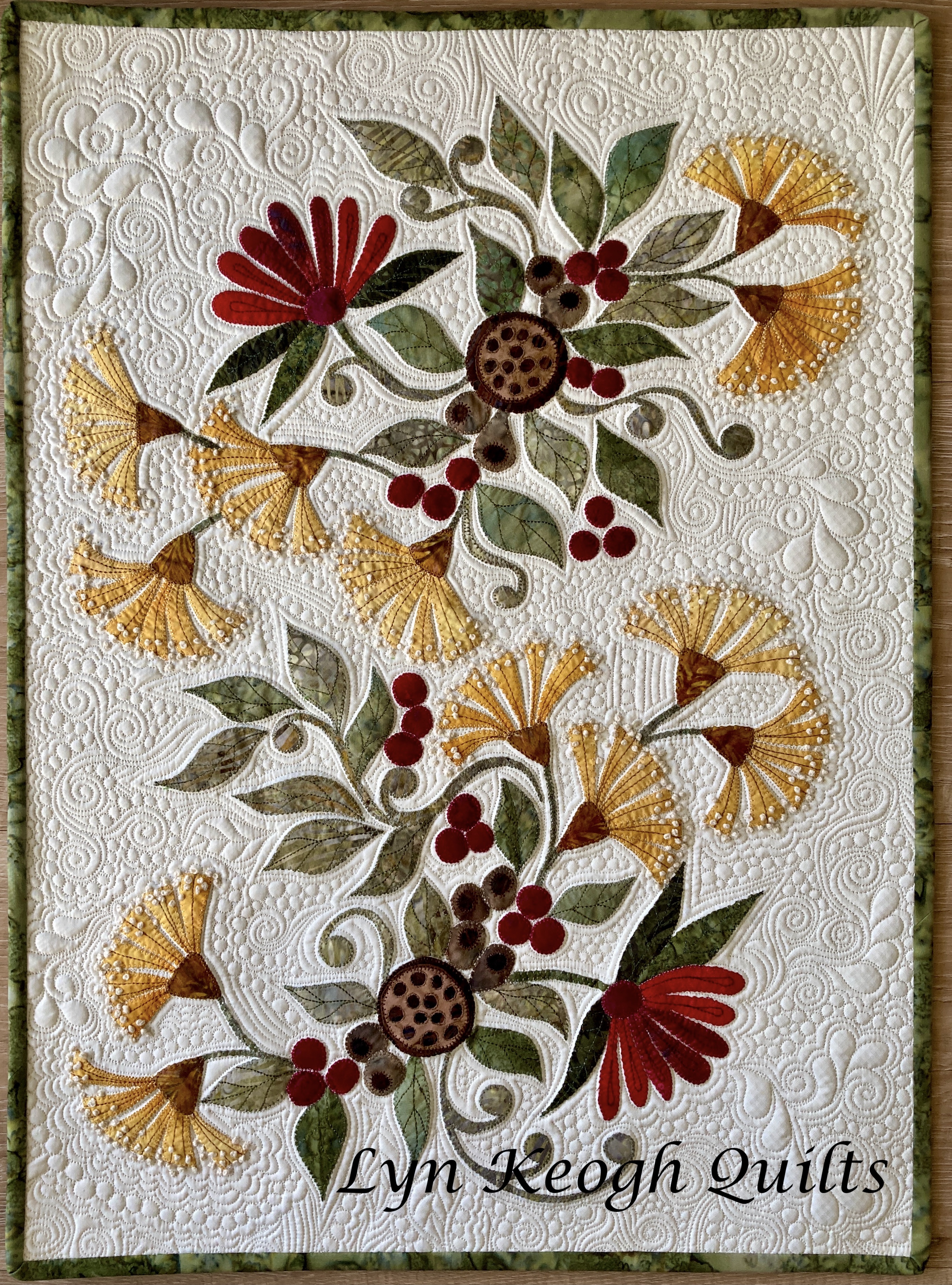 PUBLISHED WORKS & AWARDS – Lyn Keogh Quilts